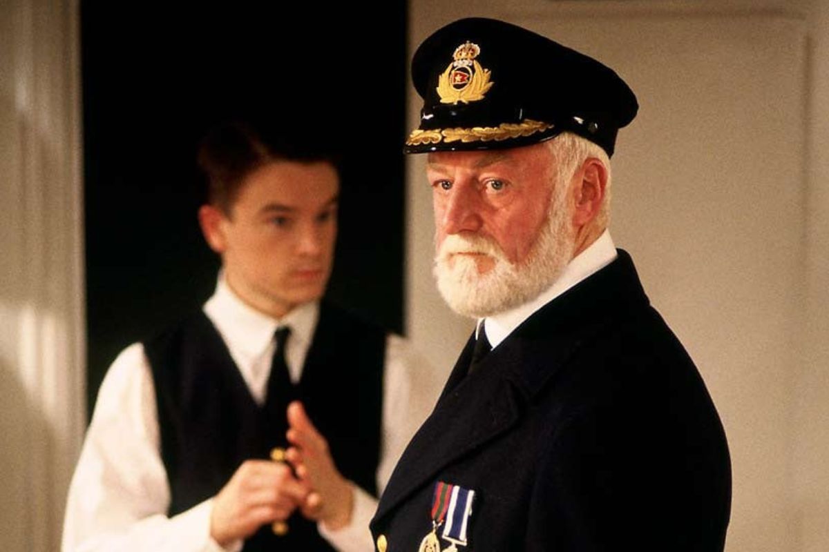Bernard Hill, el valiente e inolvidable capitán de 'Titanic', murió a ...