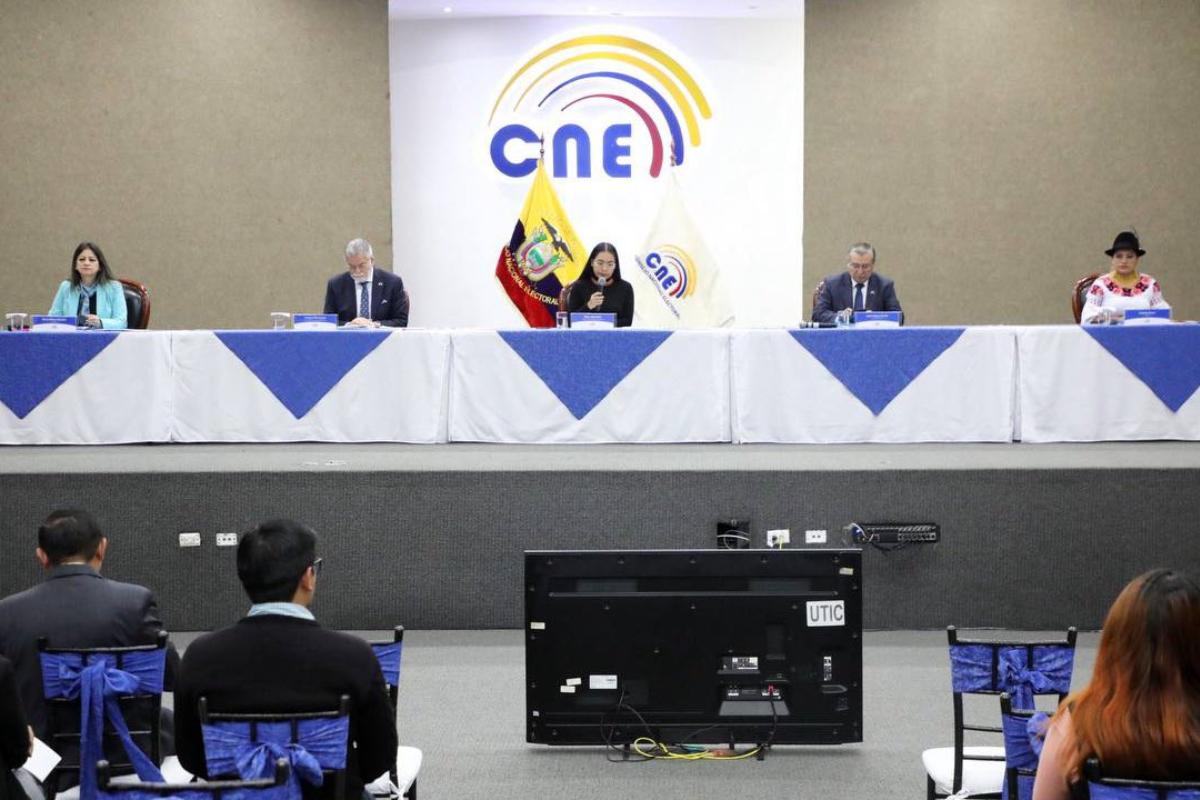 Sorpresas en el nuevo concurso para el CNE - El Comercio