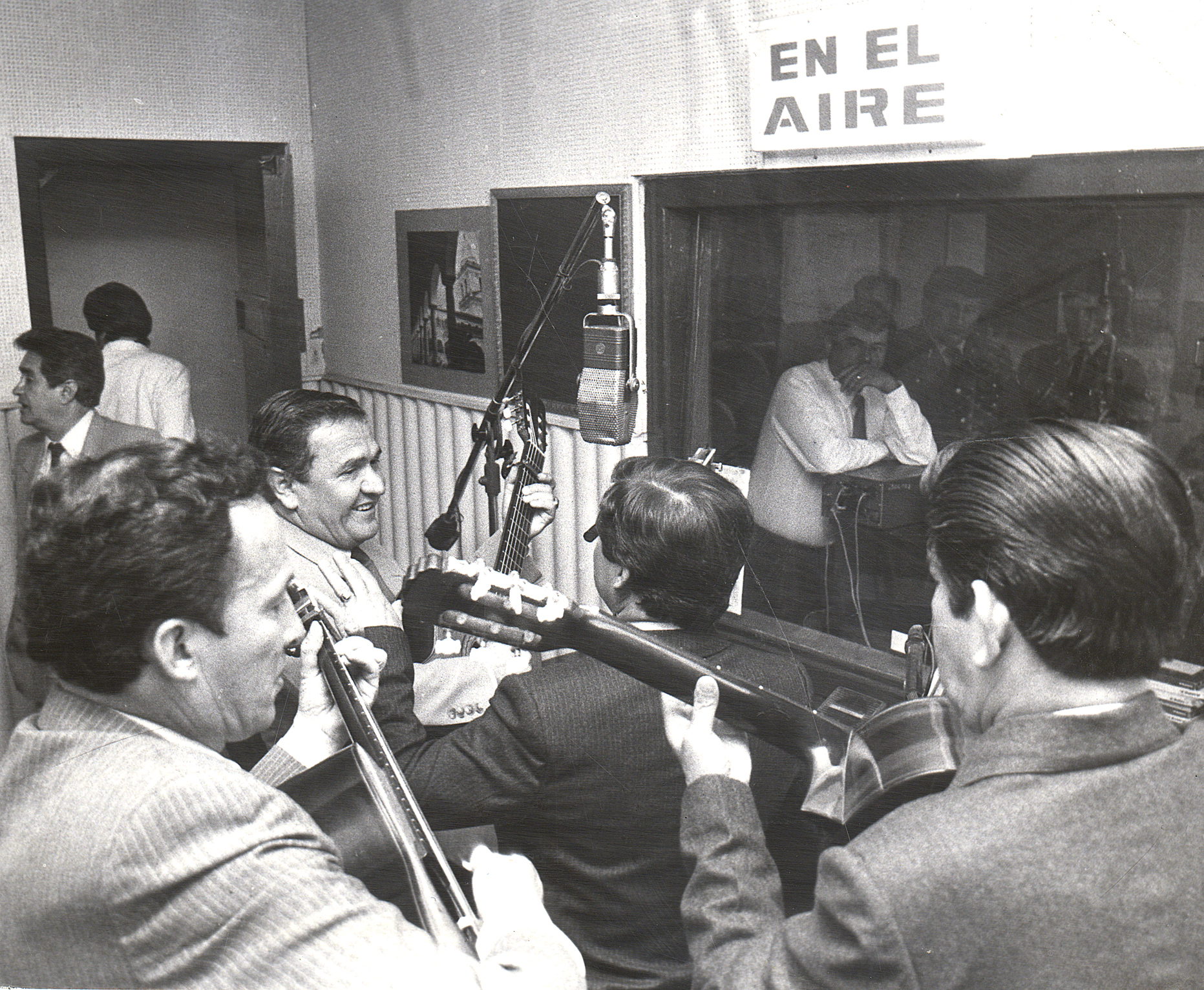 Radio Quito celebra 84 años de adaptación e innovación - El Comercio