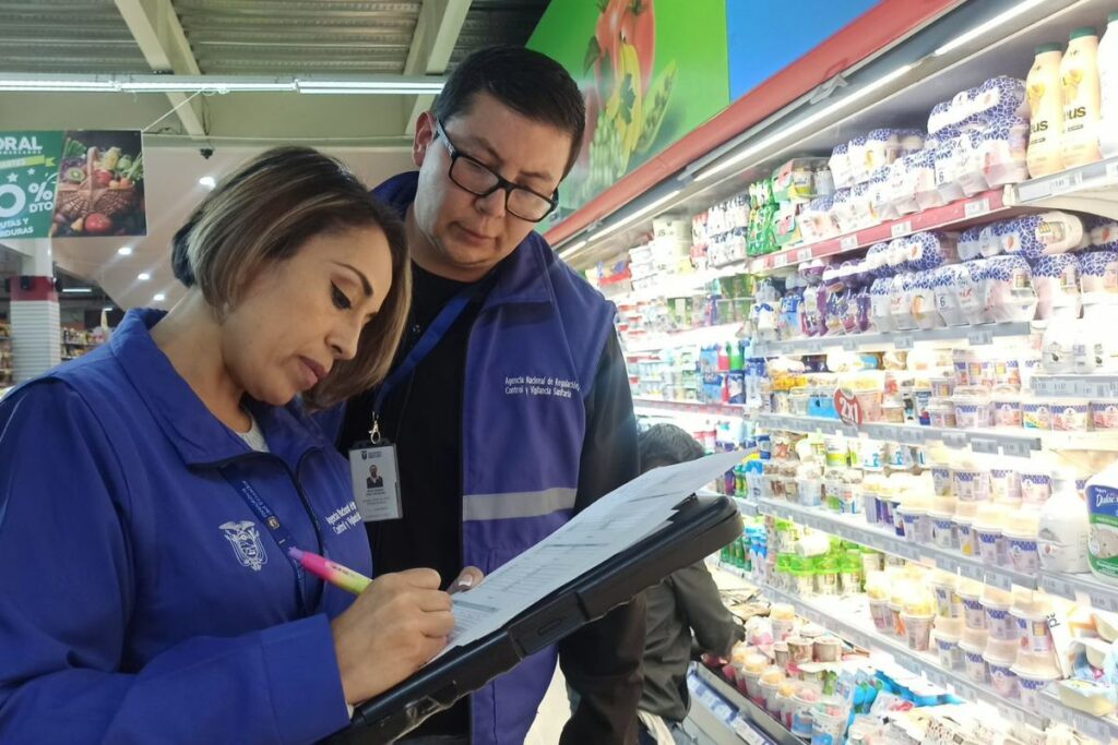 Arcsa detectó plomo y bacterias en productos alimenticios - El Comercio