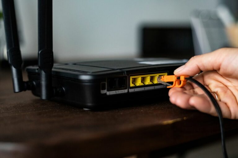 ¿Es posible hackear el ‘router’ wifi de una casa o una oficina? - El ...