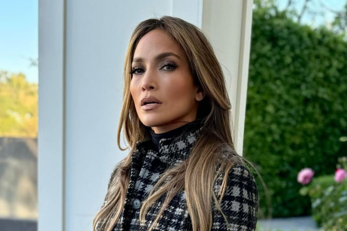 Preguntan a Jennifer Lopez por P. Diddy y su reacción inquieta a los ...