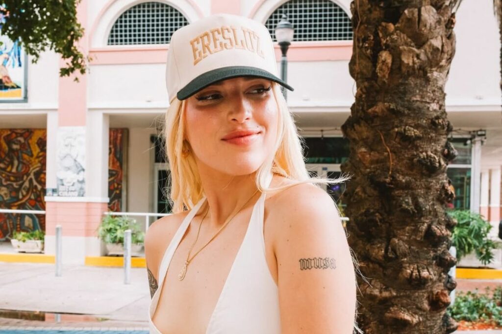 Elena Rose es la embajadora urbana del amor propio y la autoaceptación ...