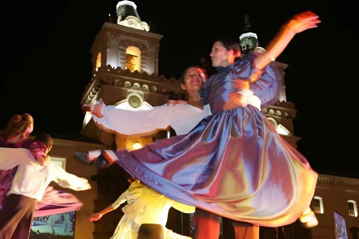 Las Fiestas de Quito continúan este 8 de diciembre - El Comercio