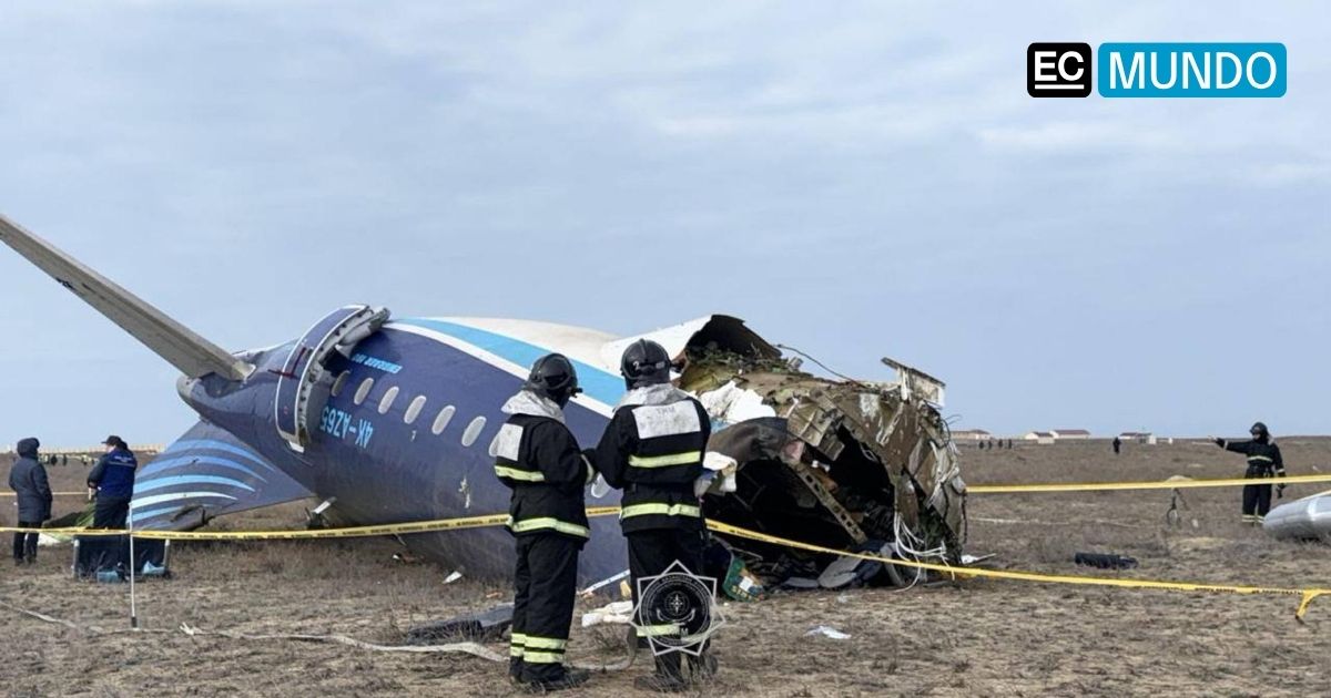 Hallan las cajas negras del avión azerbaiyano siniestrado en Kazajistán - El Comercio