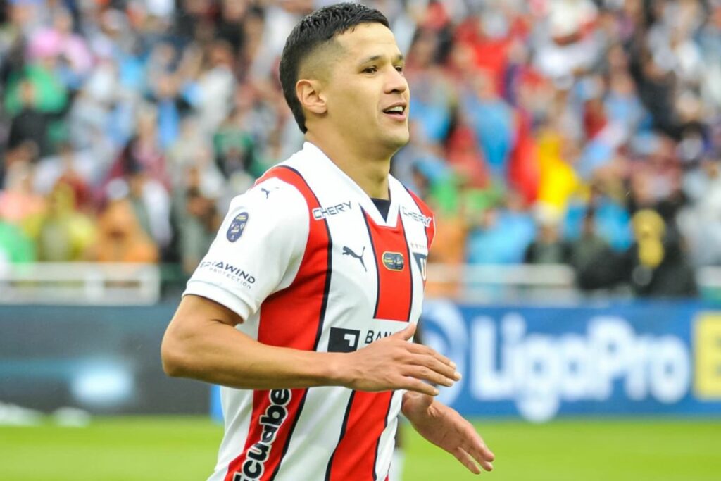 El futuro de Álex Arce sigue ligado a Liga de Quito - El Comercio