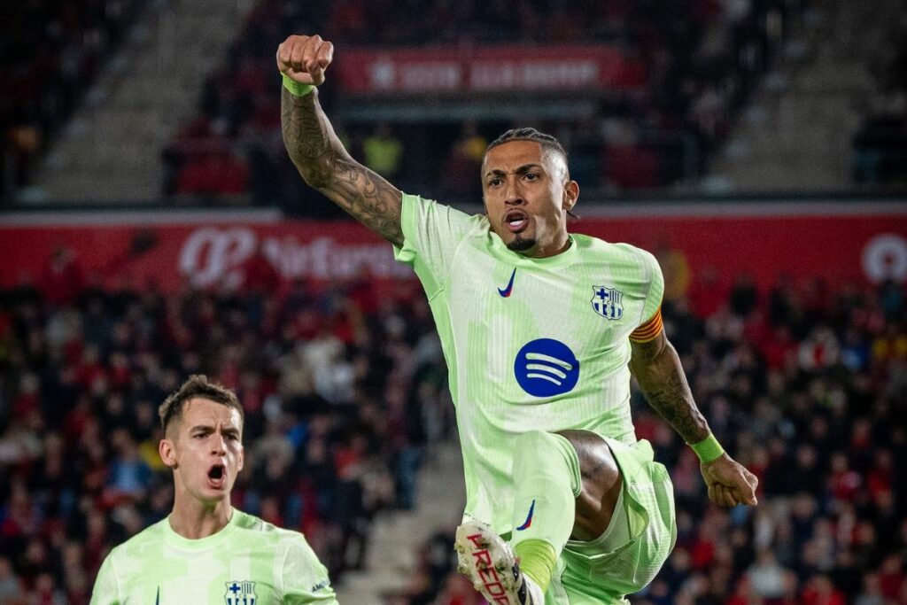 Raphinha es el séptimo brasileño más goleador del FC Barcelona - El ...