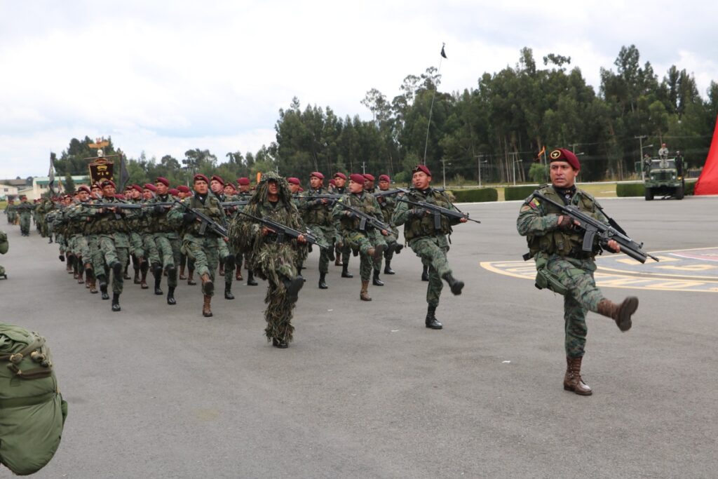 Ejército ecuatoriano inicia inscripciones para el proceso de ingreso a ...