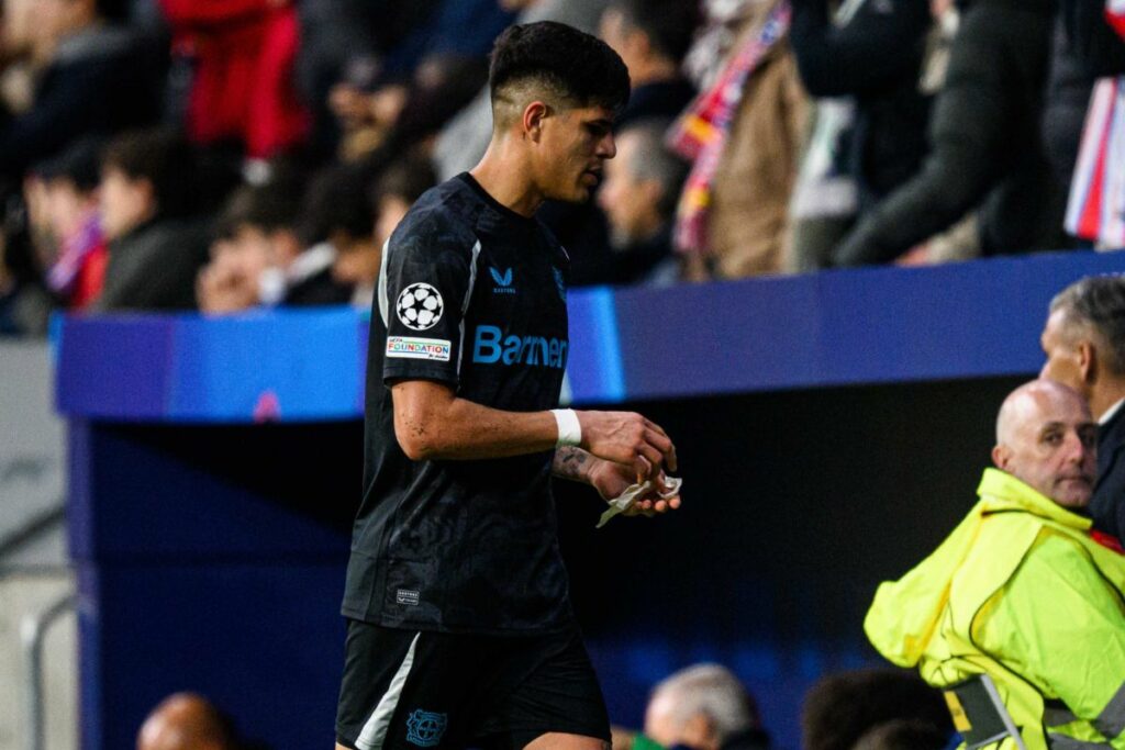 Piero Hincapié marcó, fue expulsado y perdió en Champions League - El Comercio