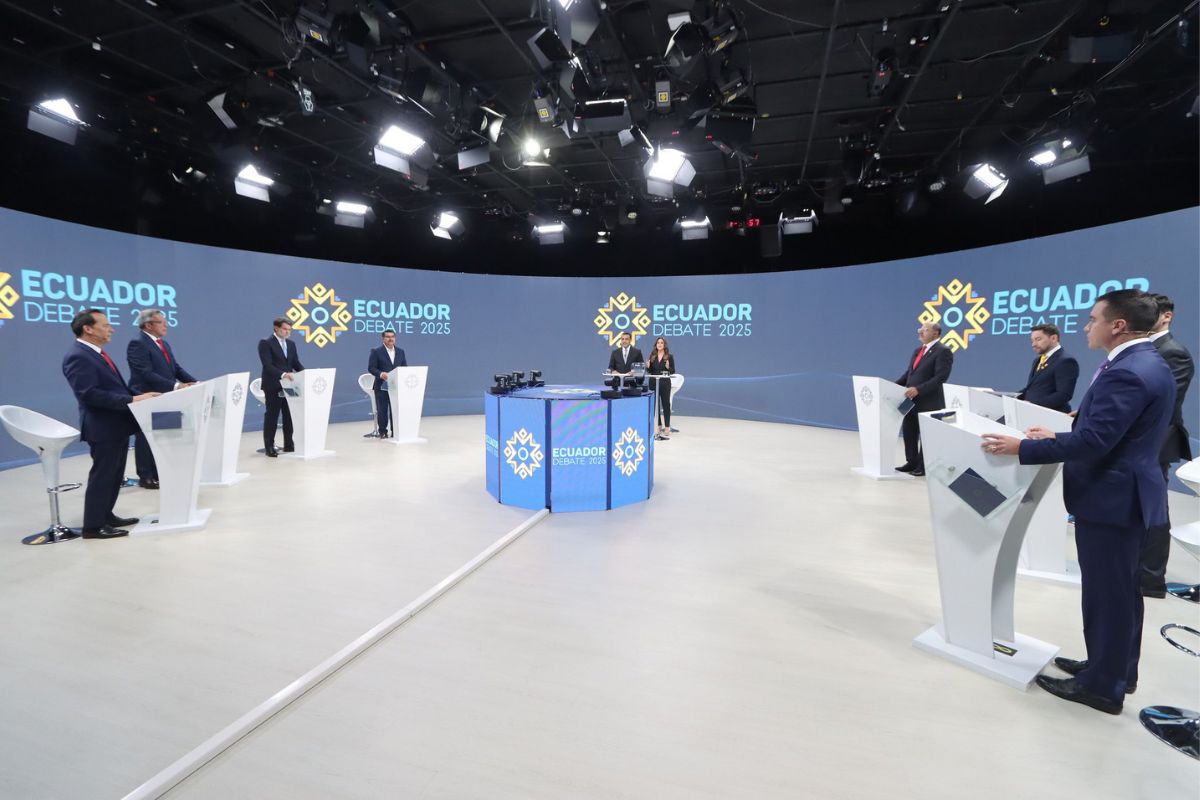 Debate presidencial 2025, así hablaron los 16 candidatos sobre ...