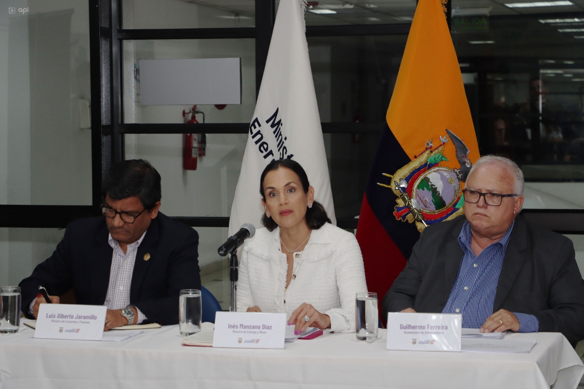 Fiscalización anuncia juicio político contra Inés Manzano ¿Cuál es la ...