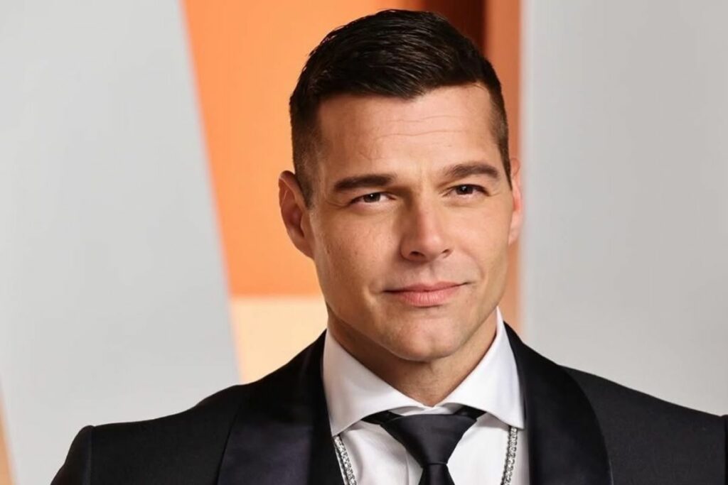 ¿Ricky Martin encontró 'la sustancia' o qué se hizo en el rostro? - El ...