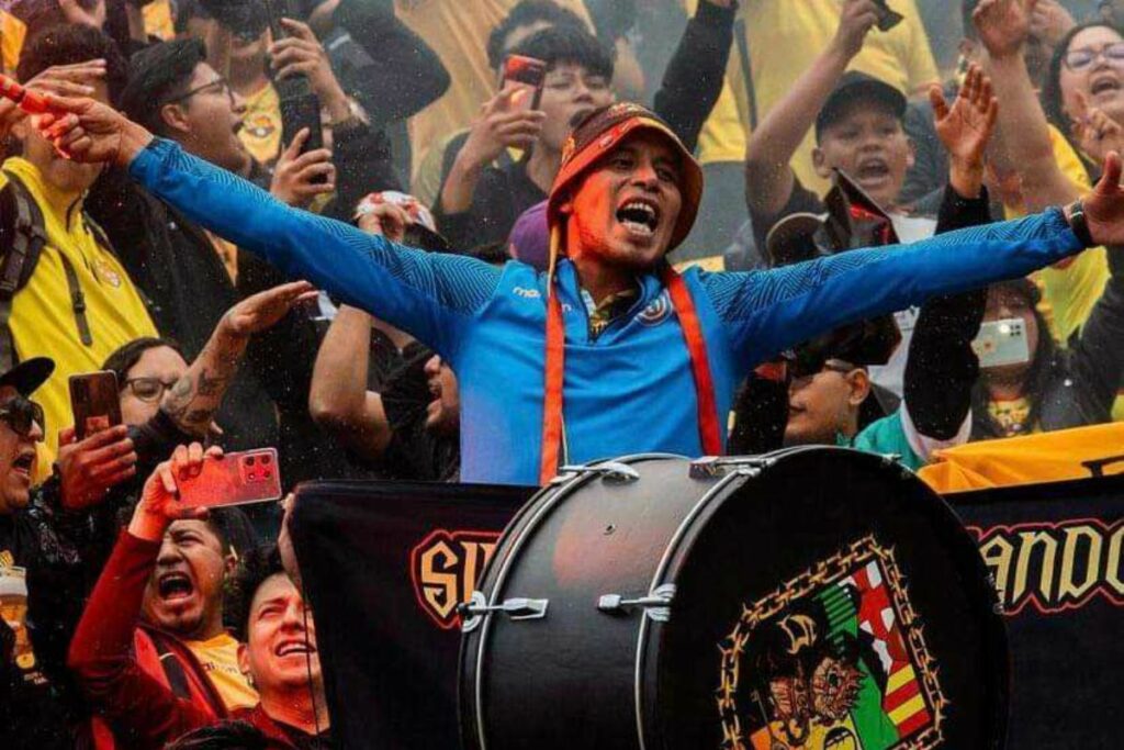 El hincha de Barcelona SC que sueña con dirigir al 'Ídolo' - El Comercio