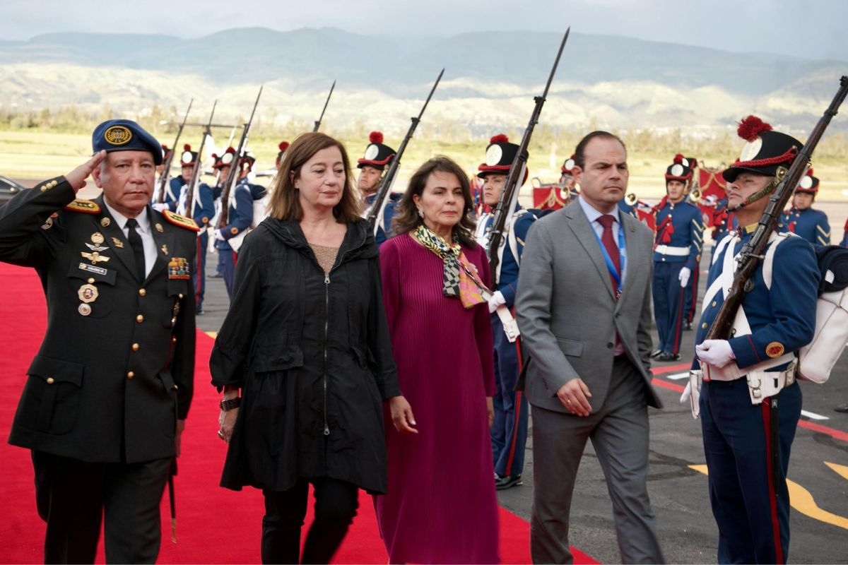 La presidenta del Congreso español llega a Ecuador para la investidura de Daniel Noboa - El Comercio