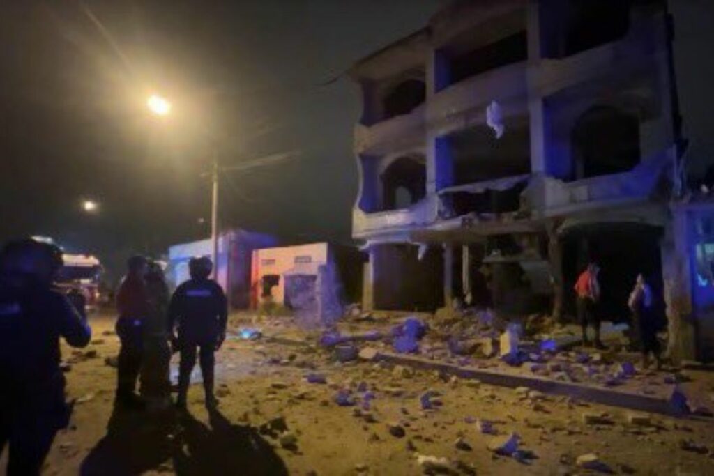 Explosión en Santa Rosa, El Oro, deja dos heridos y varias viviendas ...