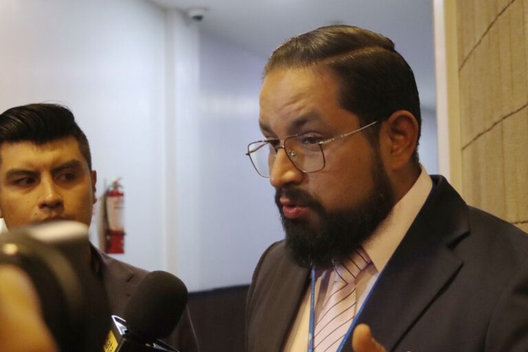 Sergio Peña marca distancia de la Revolución Ciudadana luego de su expulsión - El Comercio