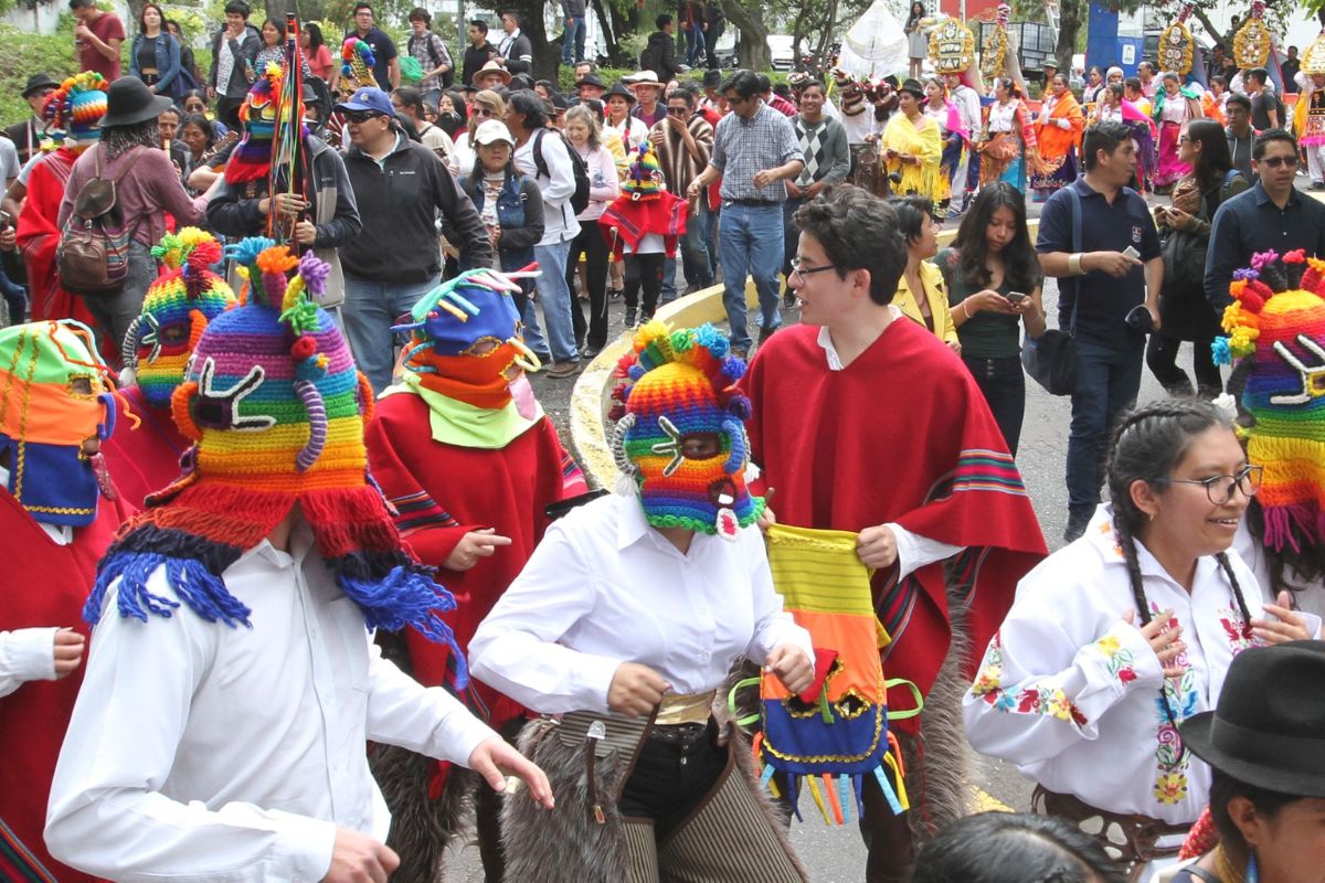 Así celebran los pueblos ecuatorianos el Inti Raymi - El Comercio