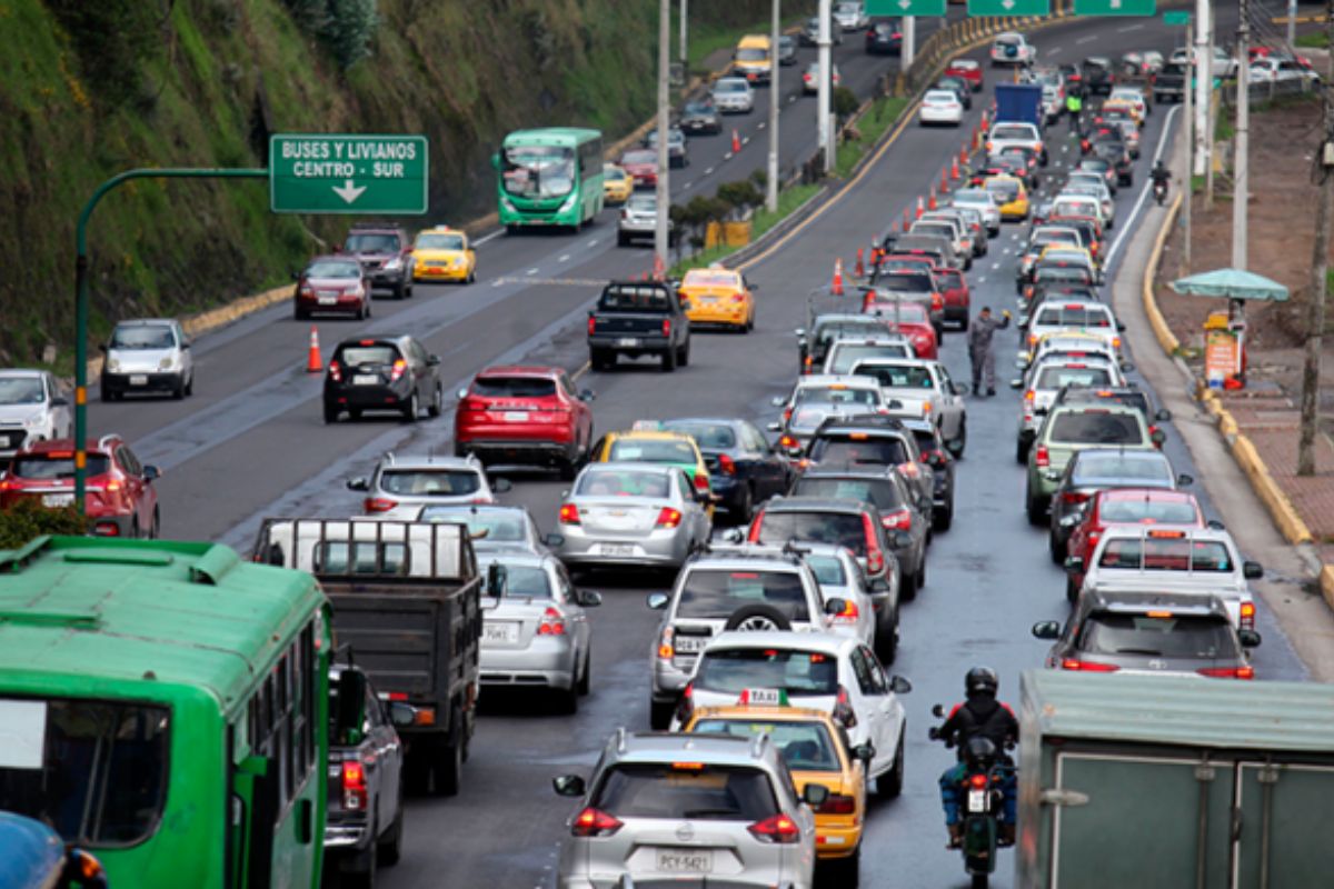 Siniestro de tránsito en la Autopista General Rumiñahui causó cierre ...