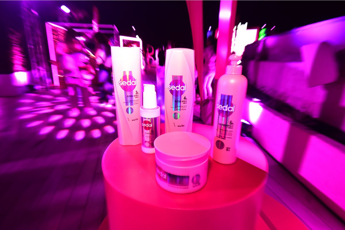 Sedal lanzó su nueva línea Luminous UV para cabellos más luminosos - El ...