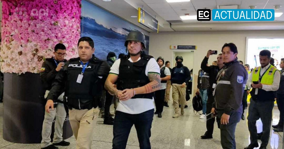 Sofia reyyes naked although she said that she is shy, she