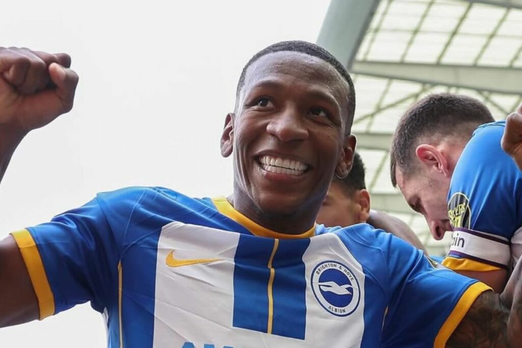 Brighton se despidió de Pervis Estupiñán con tres publicaciones - El ...