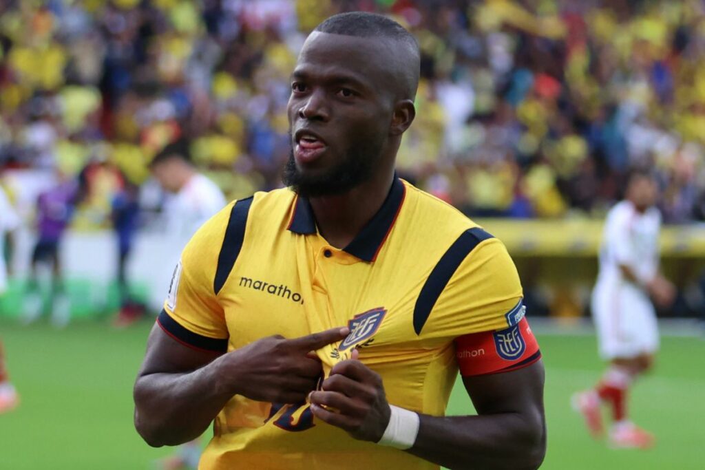 Enner Valencia, el goleador que sostuvo al Ecuador de Beccacece en ...