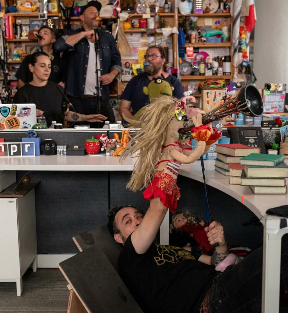 El Tiny Desk de ‘31 Minutos’ rompió récords y conquistó a un público variado - El Comercio