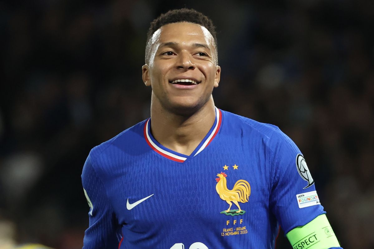 Kylian Mbappé logró los 400 goles más rápido que Lionel Messi y ...