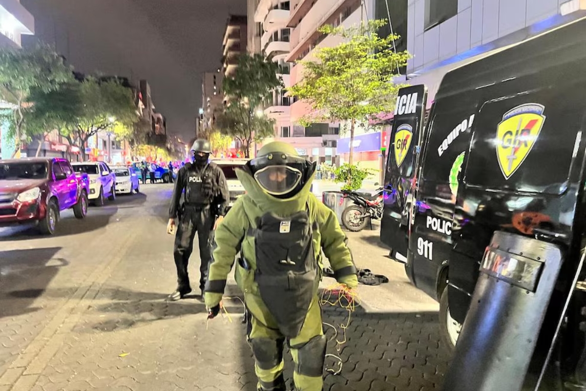 Formulan cargos contra sospechoso de colocar objeto en cajero ...