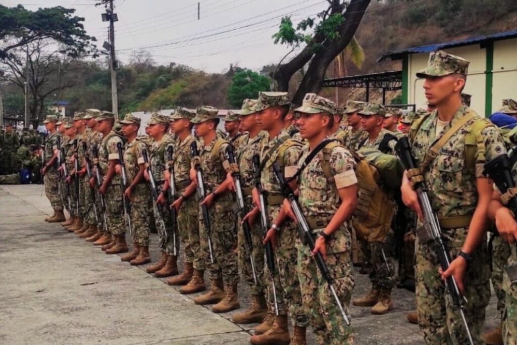 Armada del Ecuador abre reclutamiento 2026, así puedes postular desde ...