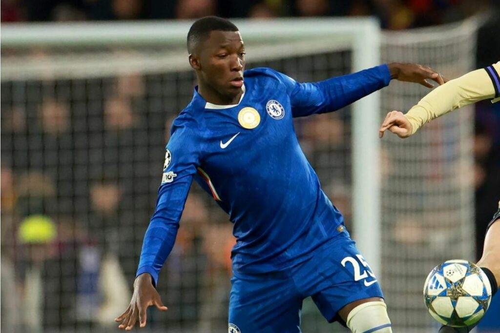 Moisés Caicedo se pierde partidos clave tras su expulsión ante el ...