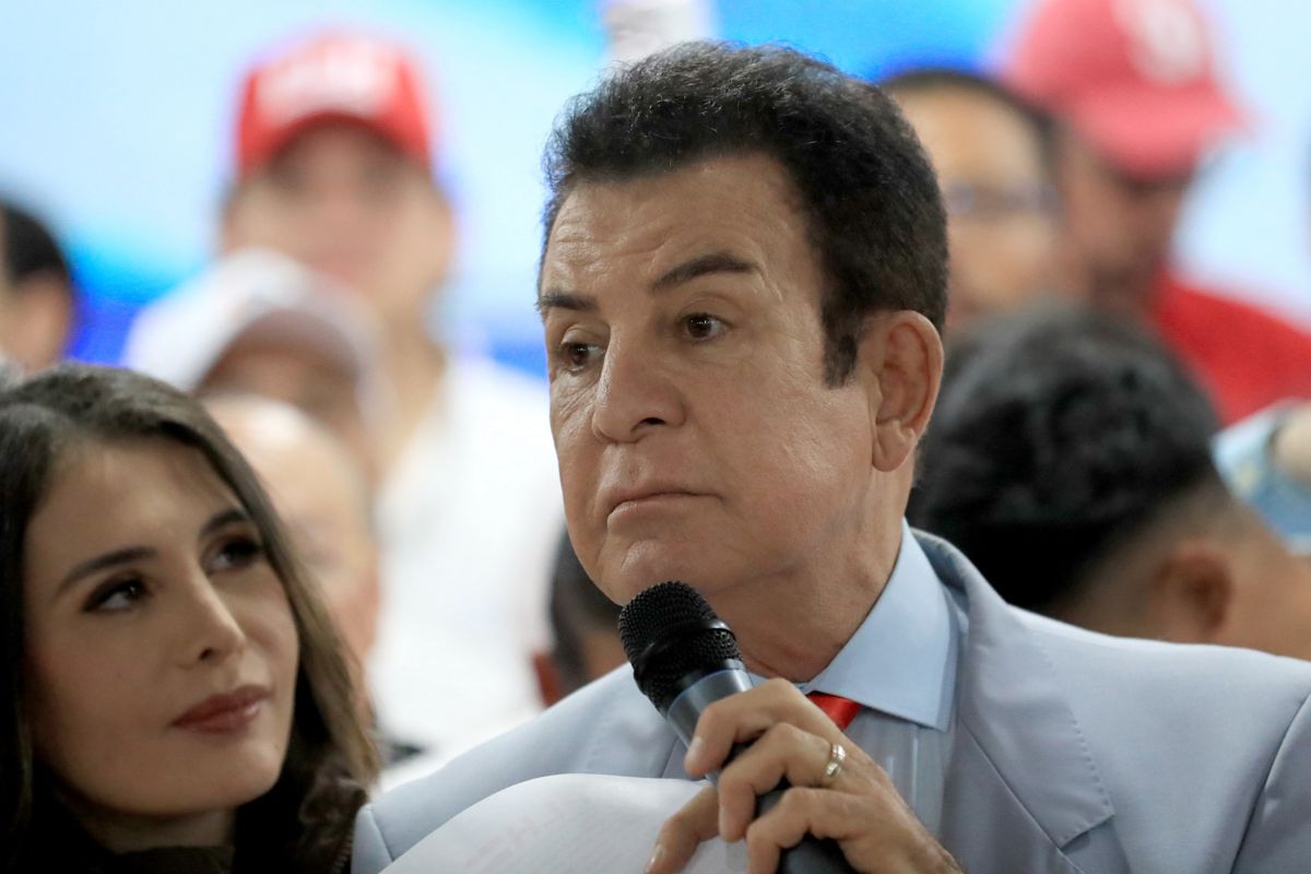 Nasralla denuncia "fraude monumental" y pide escrutinio "acta por acta ...