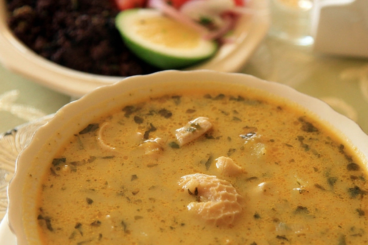 Caldo de patas ecuatoriano, un sabor y tradición en cada cucharada - El ...