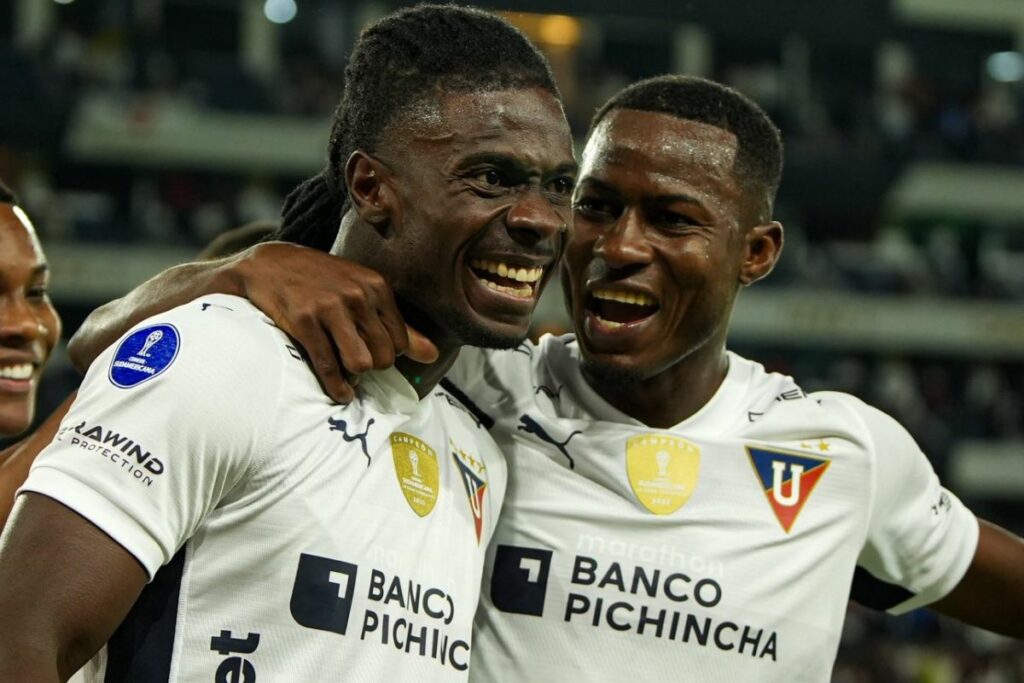Always Ready: de la polémica con Alexander Domínguez a rival de Liga de ...
