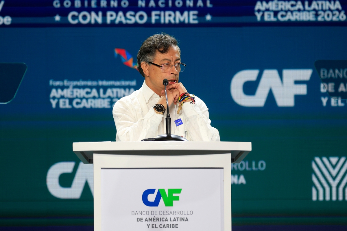 Gustavo Petro abre la puerta al diálogo con Daniel Noboa en medio del ...