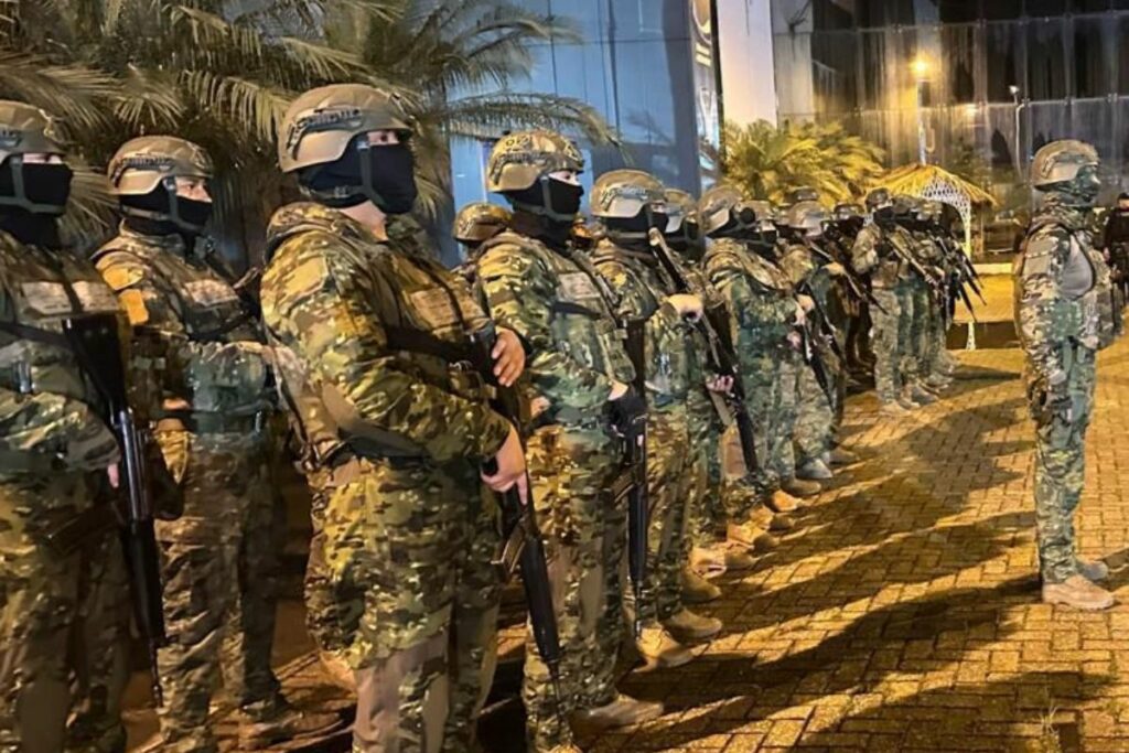 Fuerzas Armadas de Ecuador detallan los lineamientos para la ...