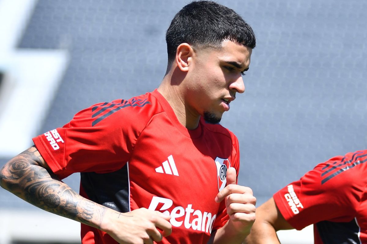Kendry Páez y Marcelo Gallardo toman una decisión clave que retrasa su ...