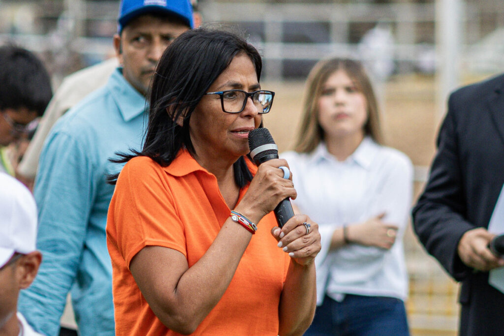 Delcy Rodríguez supera 100 días en el poder sin señales de transición ...