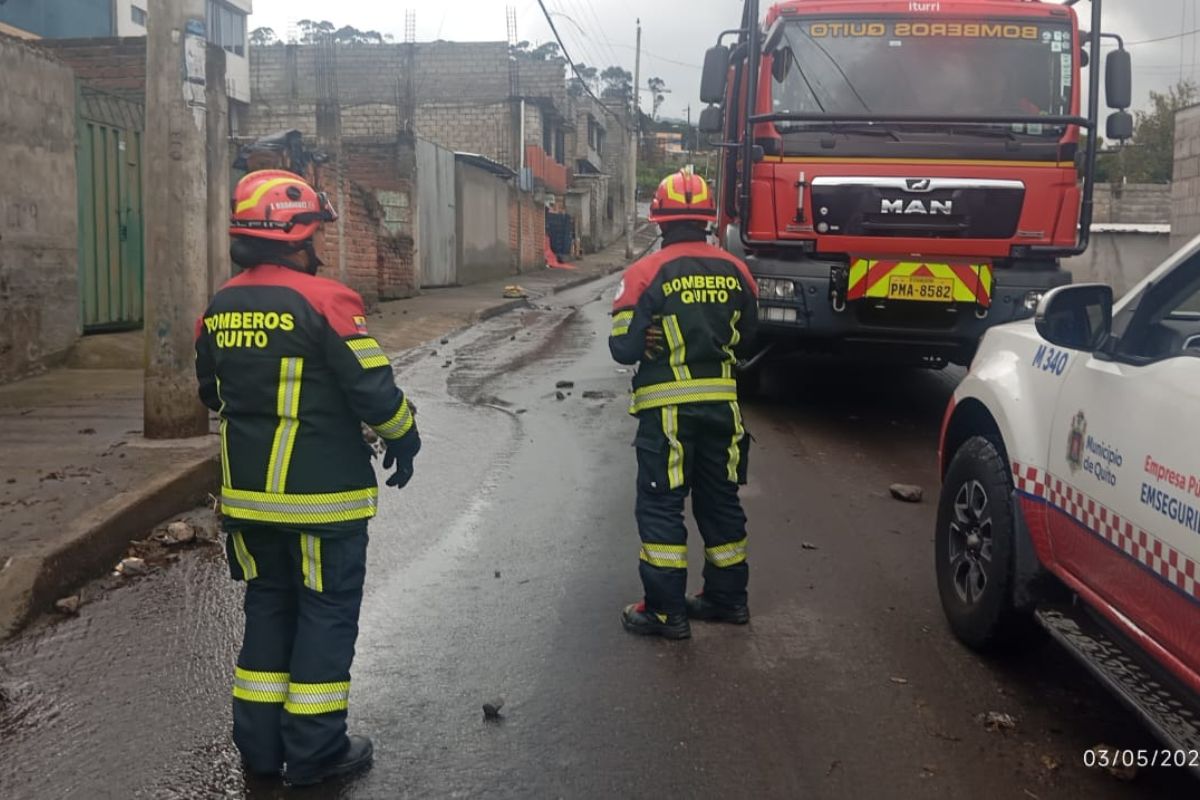 Sur de Quito bajo alerta por desbordamiento y aluvión tras fuerte ...