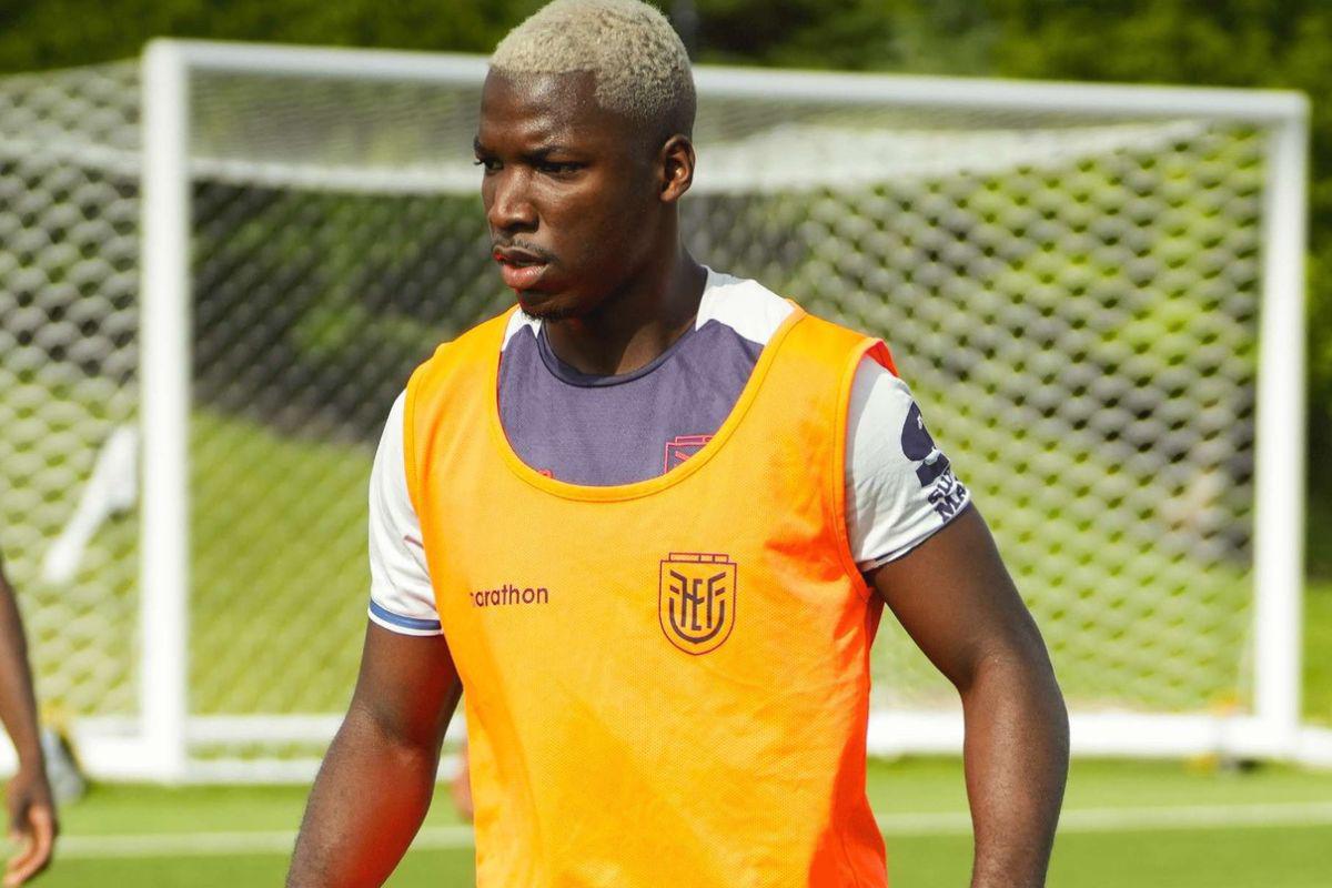Moisés Caicedo se tiñó de rubio y revive una curiosa coincidencia ...